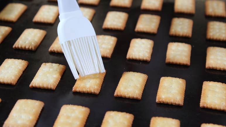 How to make a delicious cookie even more delicious?_Bisco | Glico ...